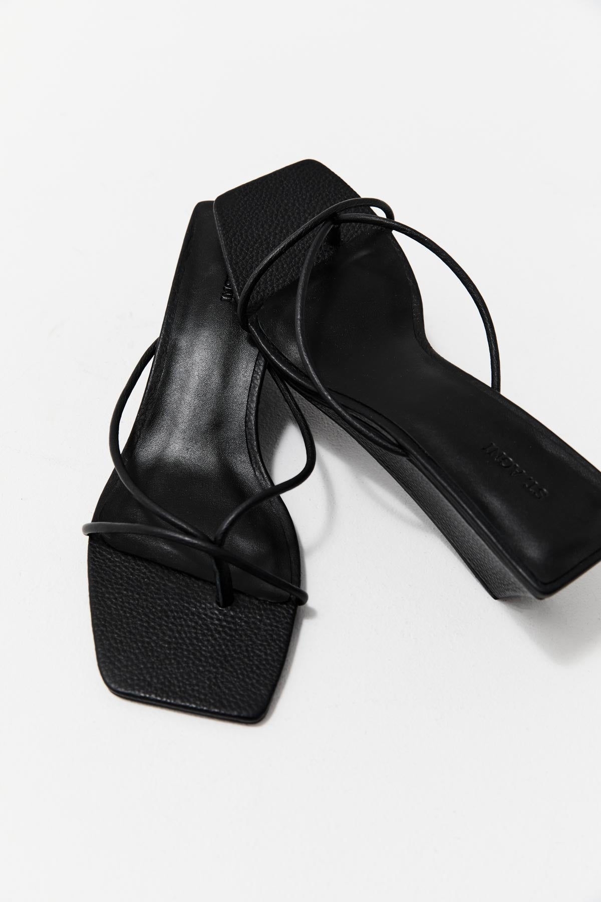 St. Agni | Heels
