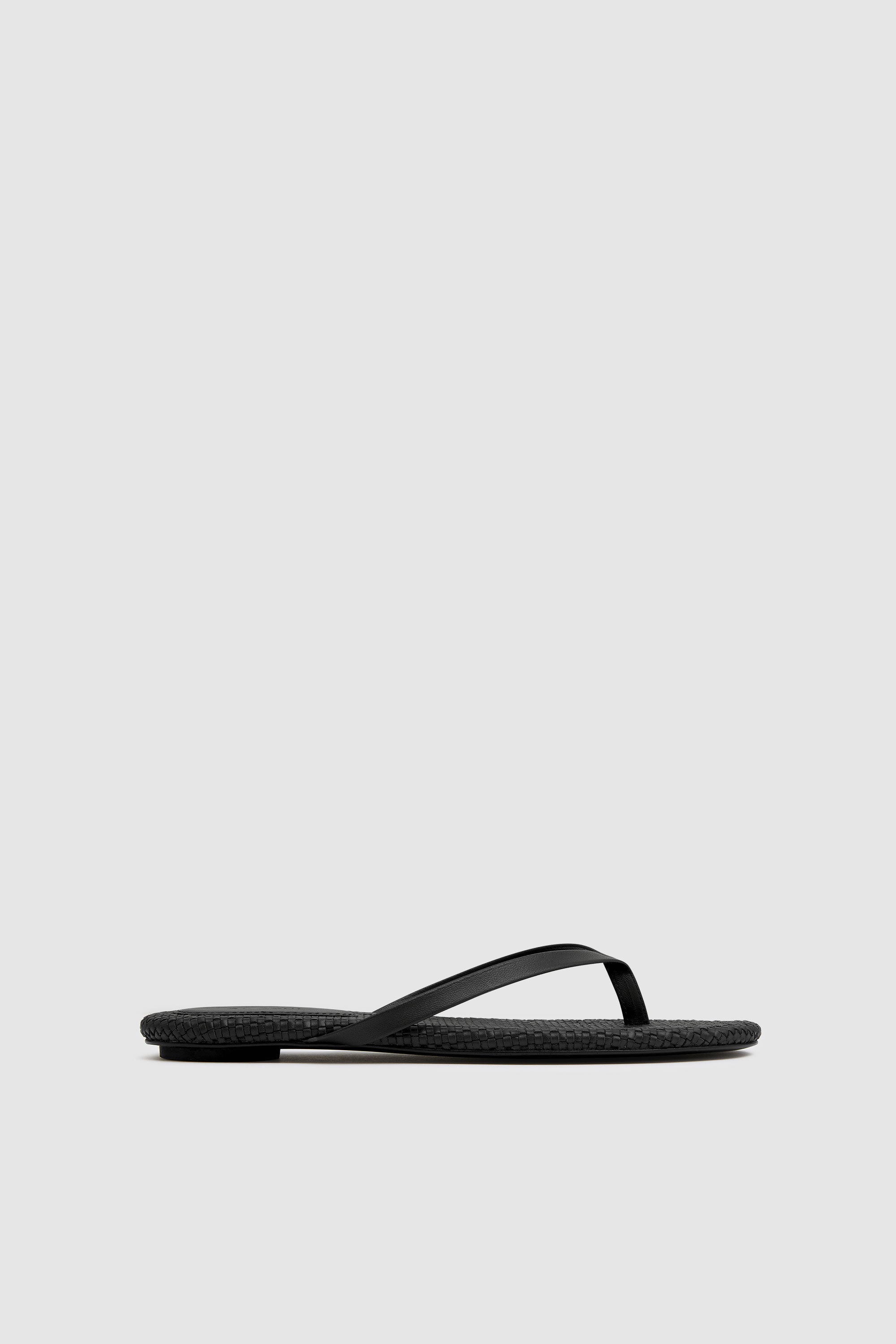 St. Agni | Woven Flip Flop - Black